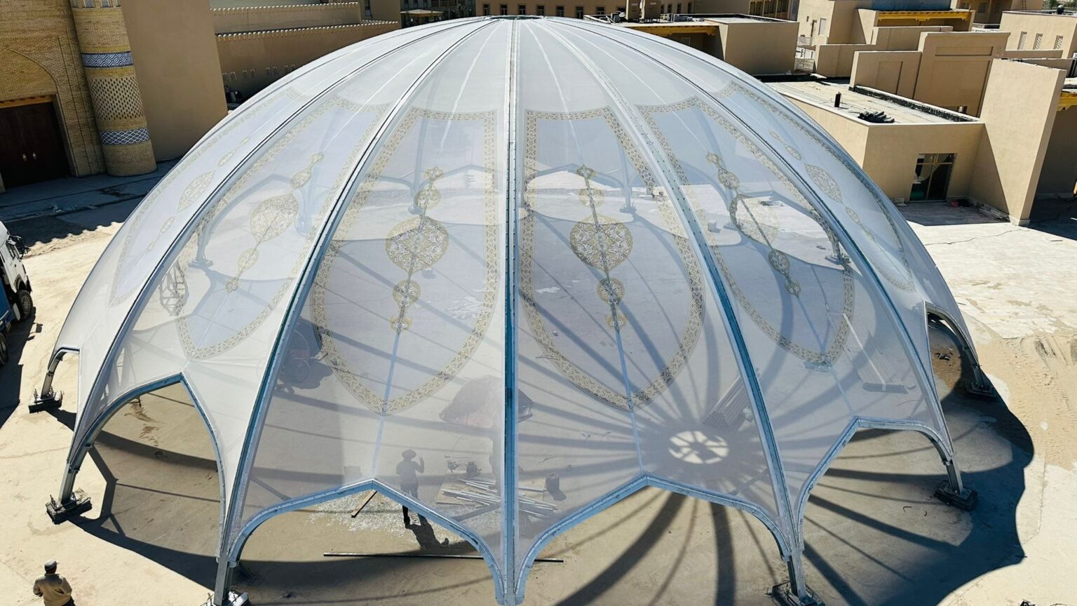 Digital Printing ETNA FACADE TEXTILE ADVERTISEMENT